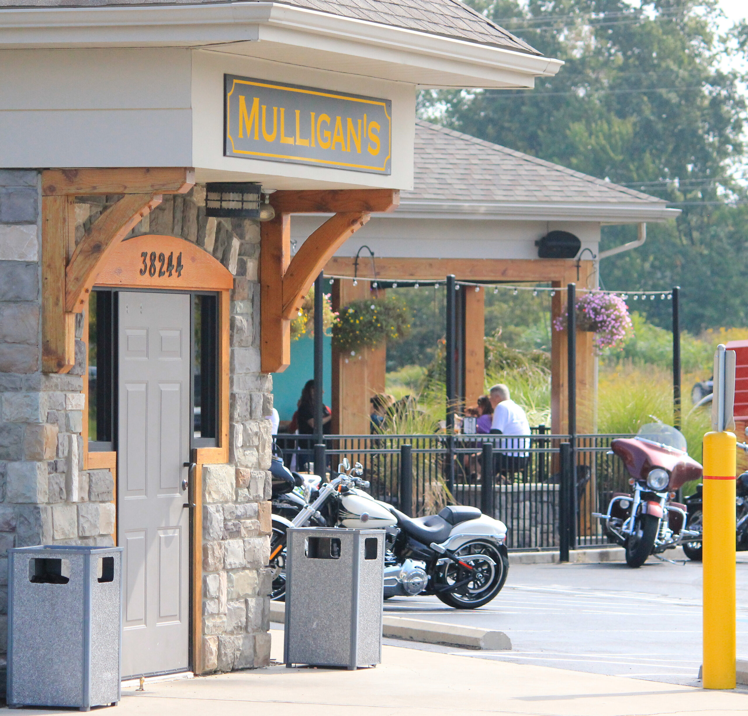 Avon 611 | First Interstate Properties